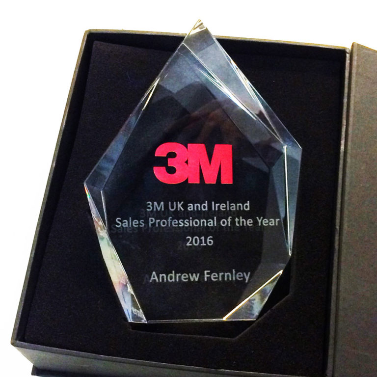 Glass awards and trophies and corporate custom recognition plaques
