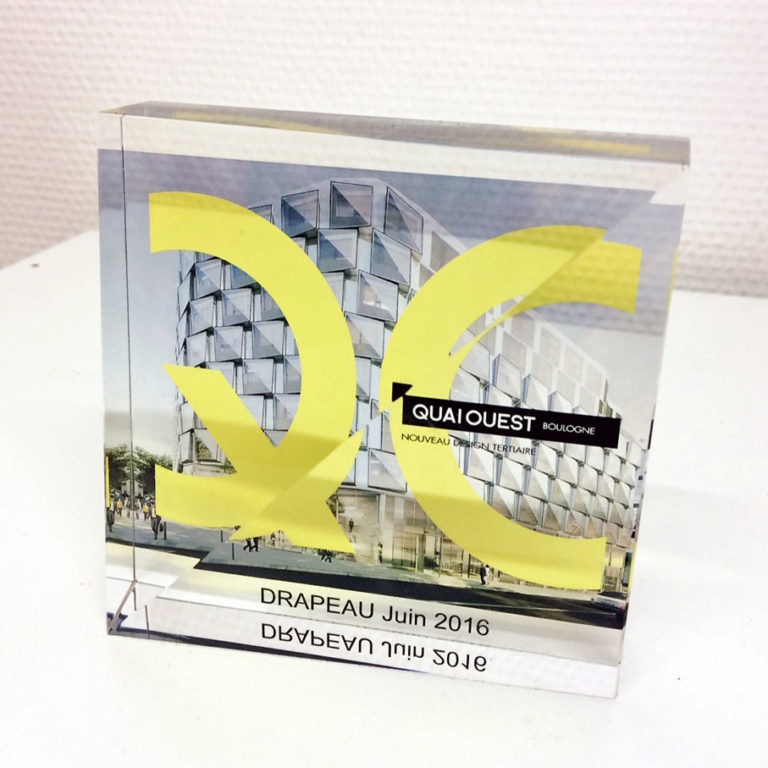 Custom glass trophy award bespoke design and 3D engraving